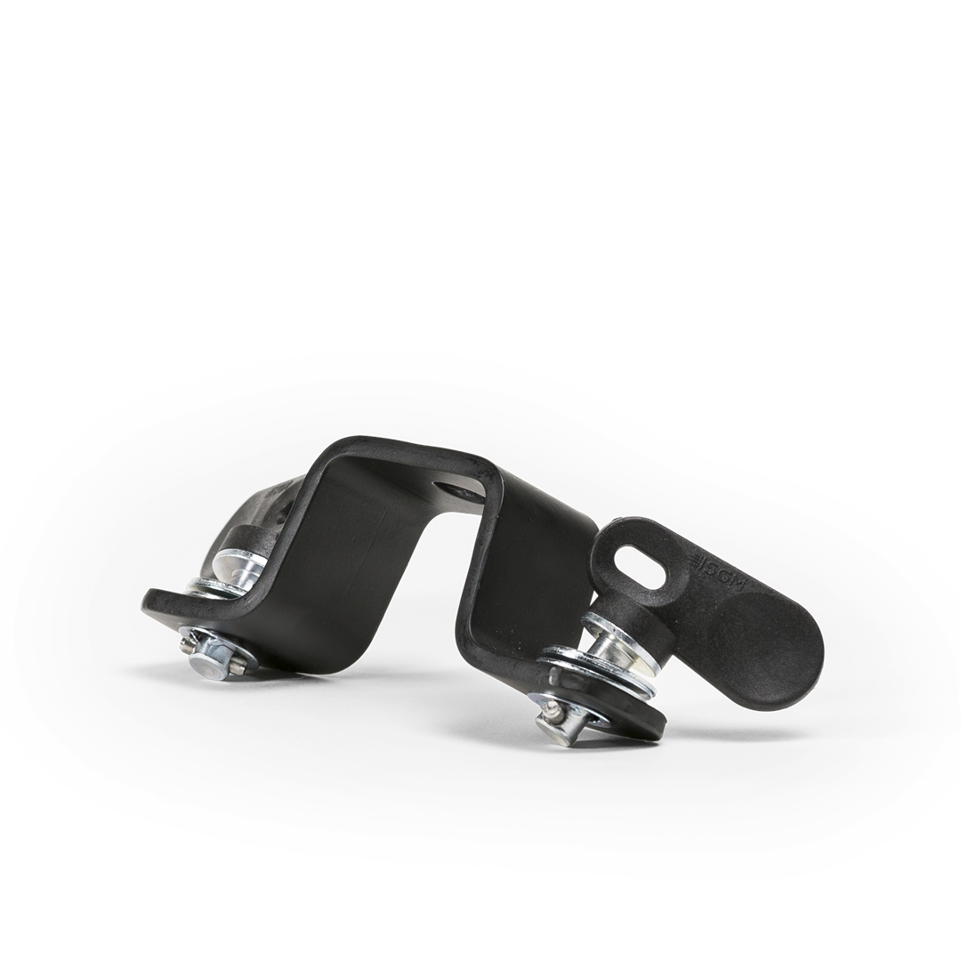 Omega Bracket with 1/4-turn fasteners